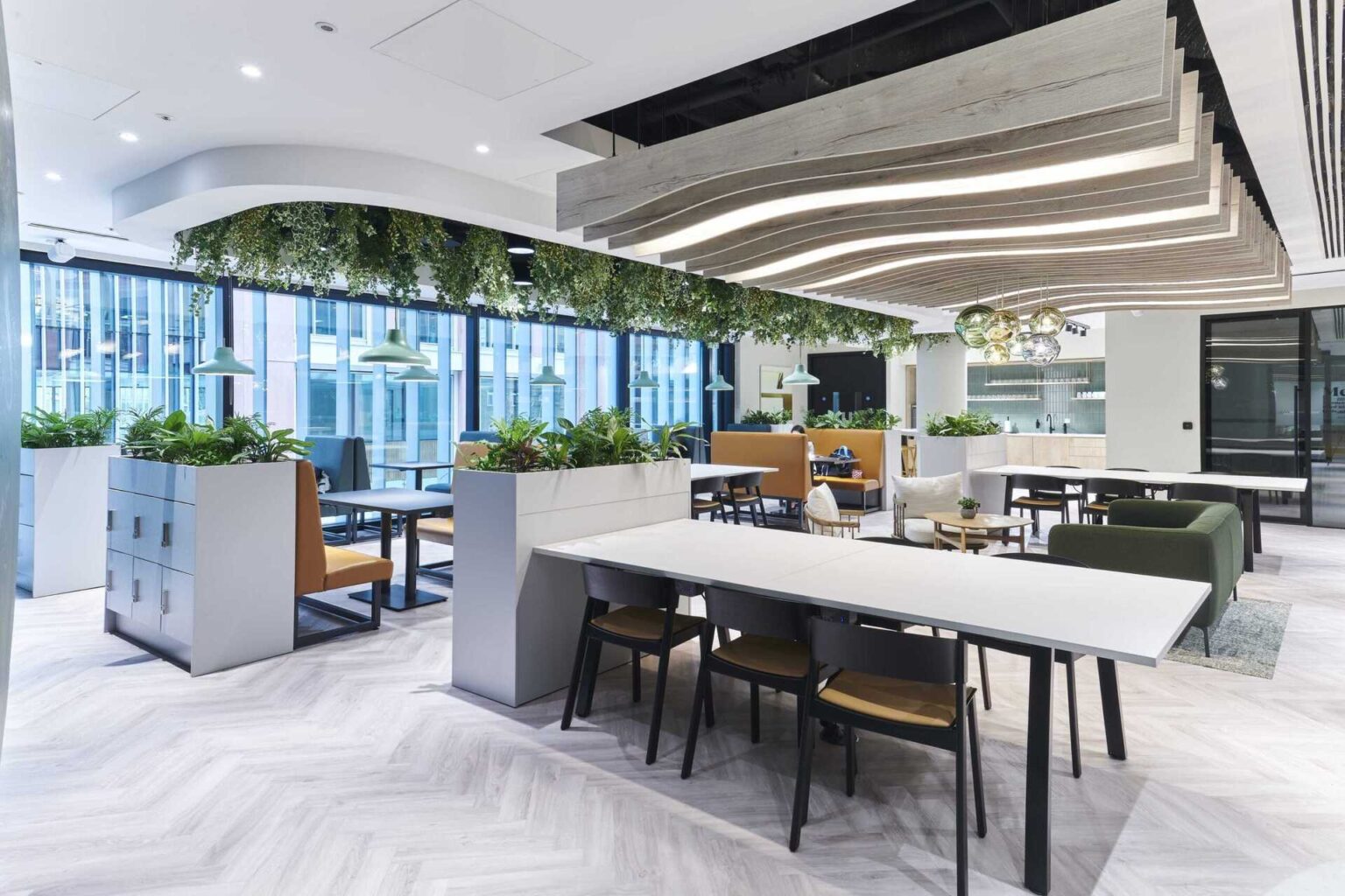 Office spaces, coworking space, meeting rooms | Landmark